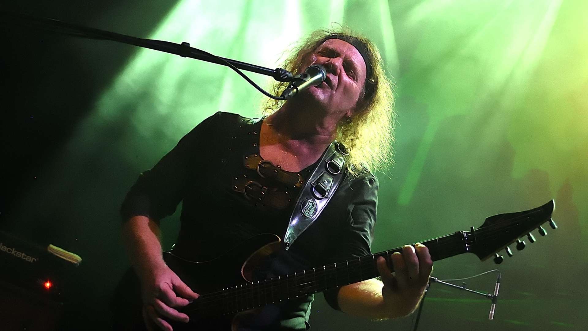 Pat O'May (solo) | Le Forum